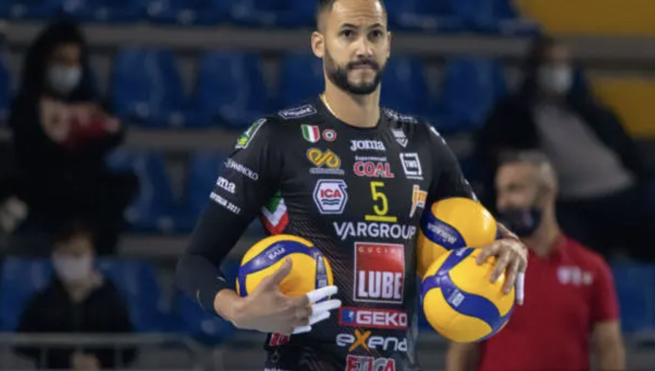 Pallavolo, Juantorena lascia la Lube: «Offerta irrinunciabile» Pallavolo, Juantorena lascia la Lube: «Offerta irrinunciabile»