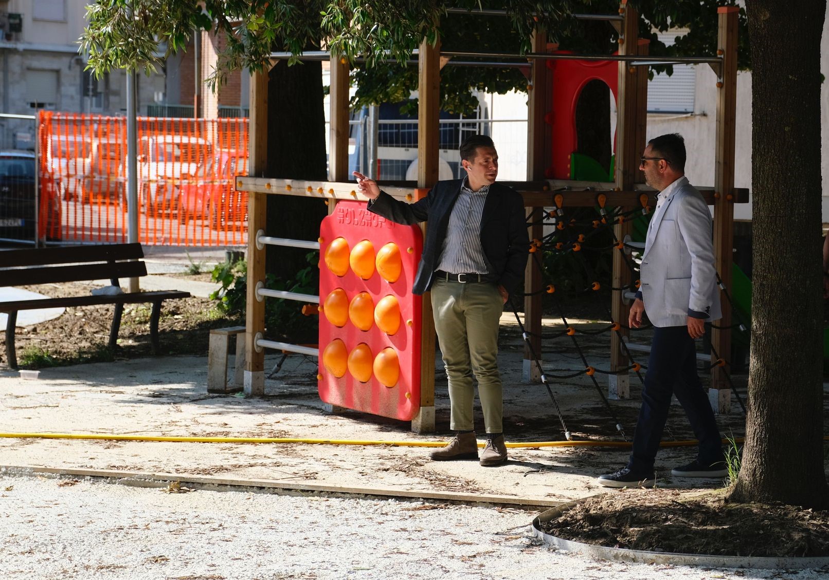 Ascoli, nuovi giochi e servizi: riqualificazione per piazza Diaz Ascoli, nuovi giochi e servizi: riqualificazione per piazza Diaz